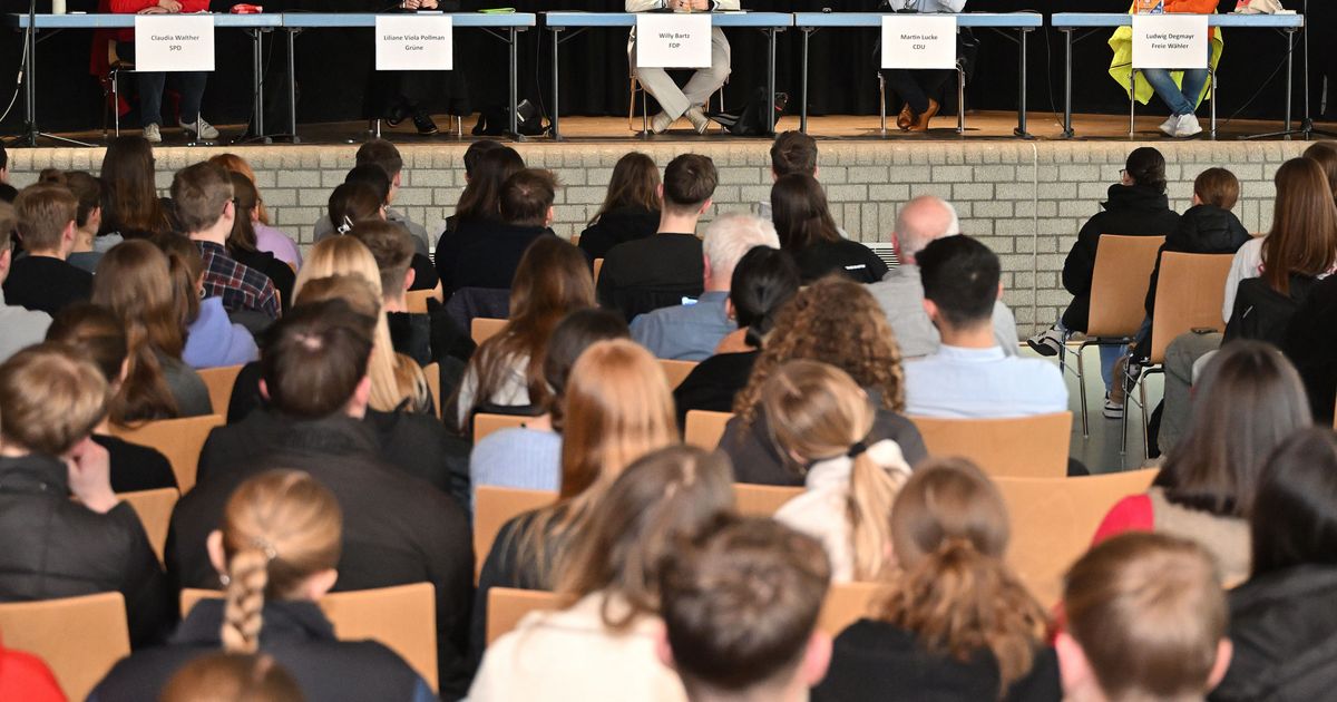 europawahl-2024-erstw-hler-in-odenthal-befragen-kandidaten-rundschau