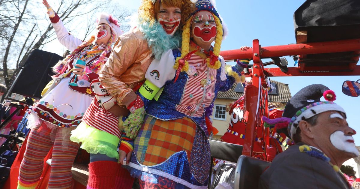 Bad Honnef: Circus Comicus bringt Farbe in den Karnevalszug - Rundschau ...