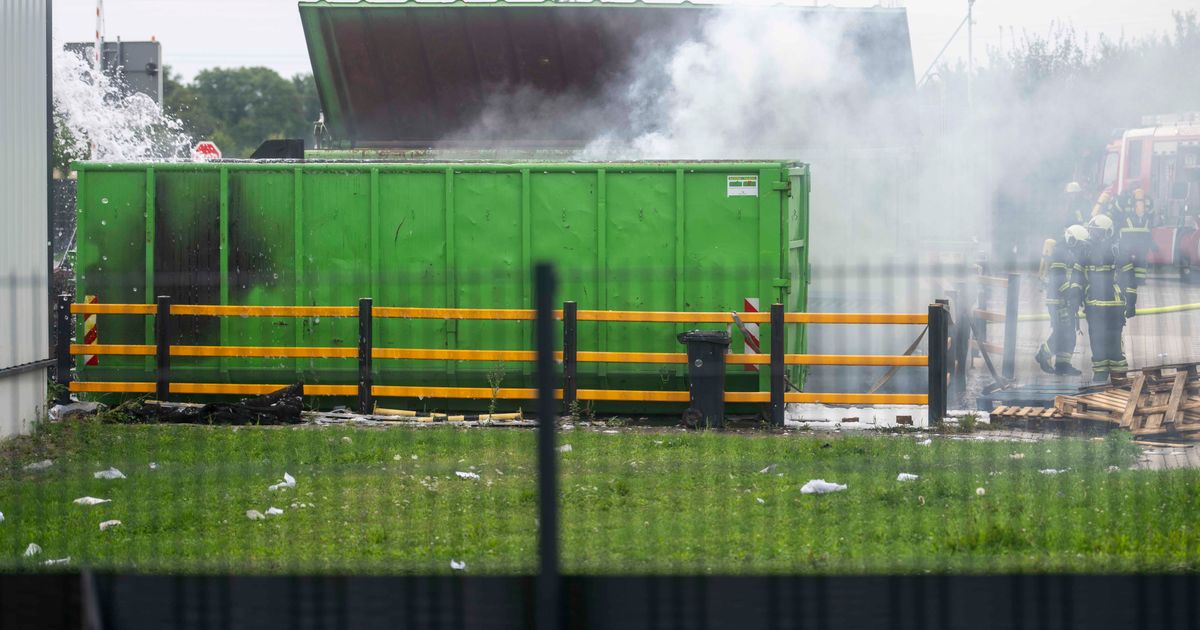 Zülpich: Container bei Smurfit Kappa Westrock brannte bei Bessenich ...