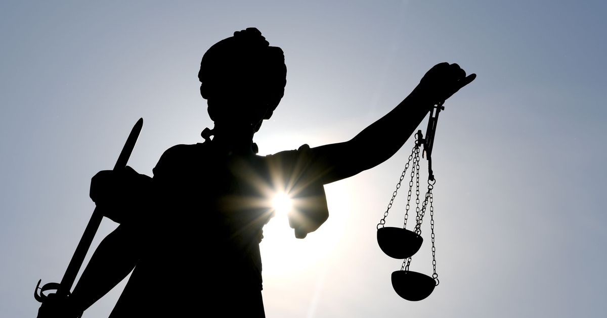 Tödlicher Stich mit Küchenmesser: Wipperfürtherin zu acht Jahren Haft ...