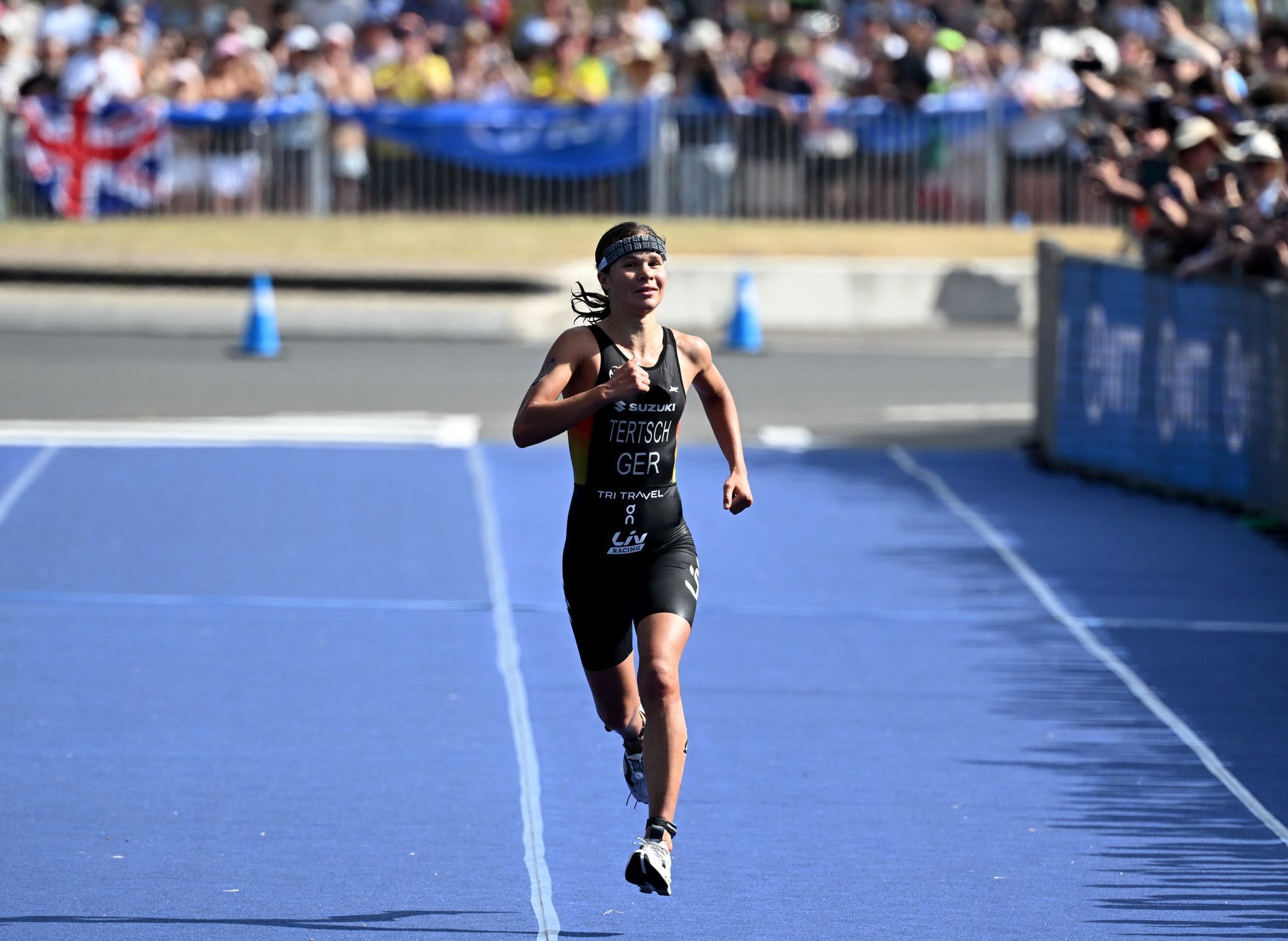 Triathletin Lisa Tertsch holt EM-Gold nach furiosem Sprint – Titel ...