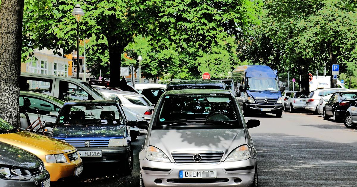 Zweite Reihe Parken