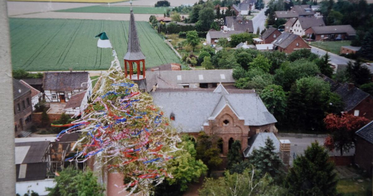 Elsdorfer Dorfchronist zeigt Fotos aus dem alten Etzweiler - Rundschau ...