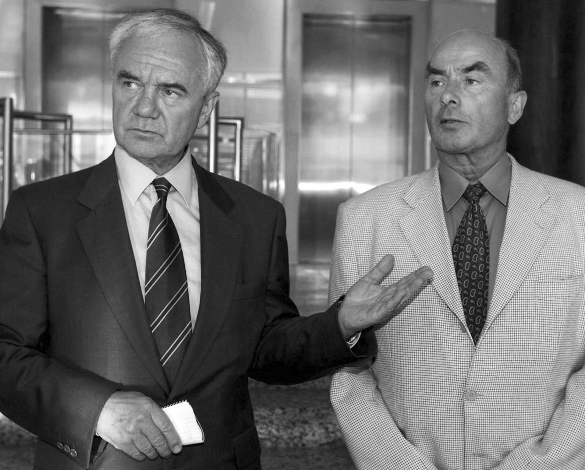 Nach schwerer Krankheit: SPD-Politiker Manfred Stolpe mit 83 Jahren ...