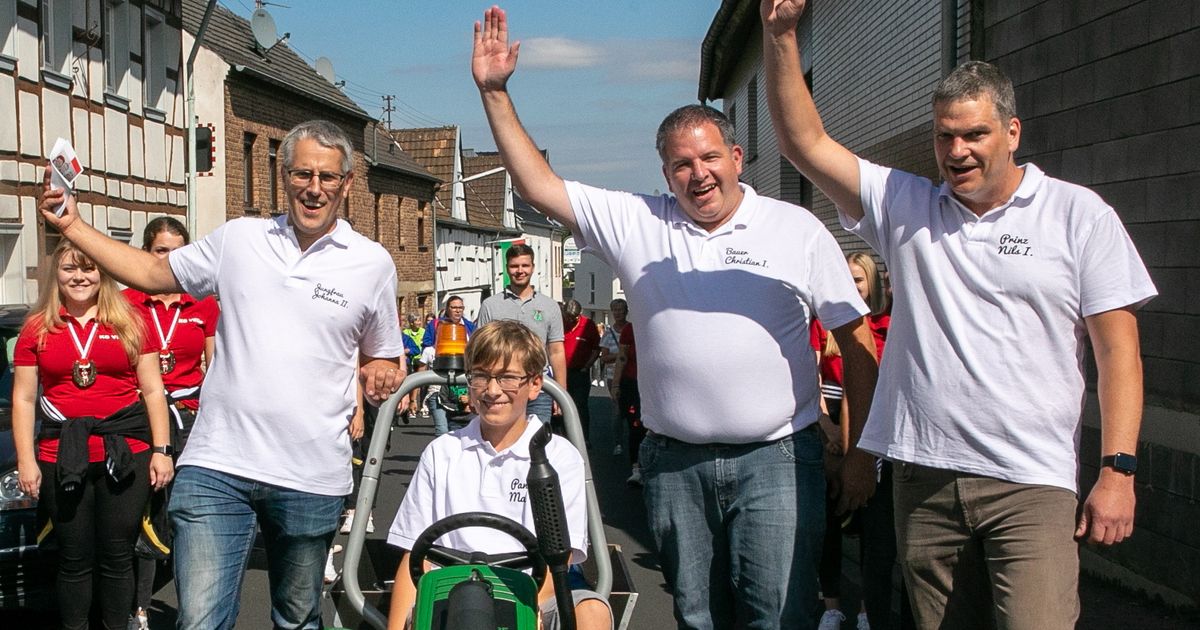 KG Gemütlichkeit : Künftiges Dreigestirn von Villip schon im Sommer ...